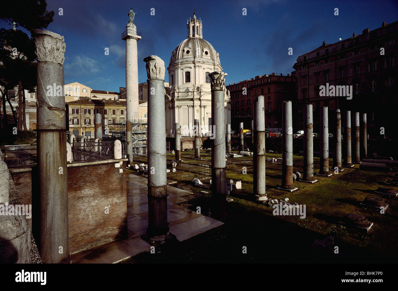 Columns basilica ulpia hi-res stock photography and images - Alamy