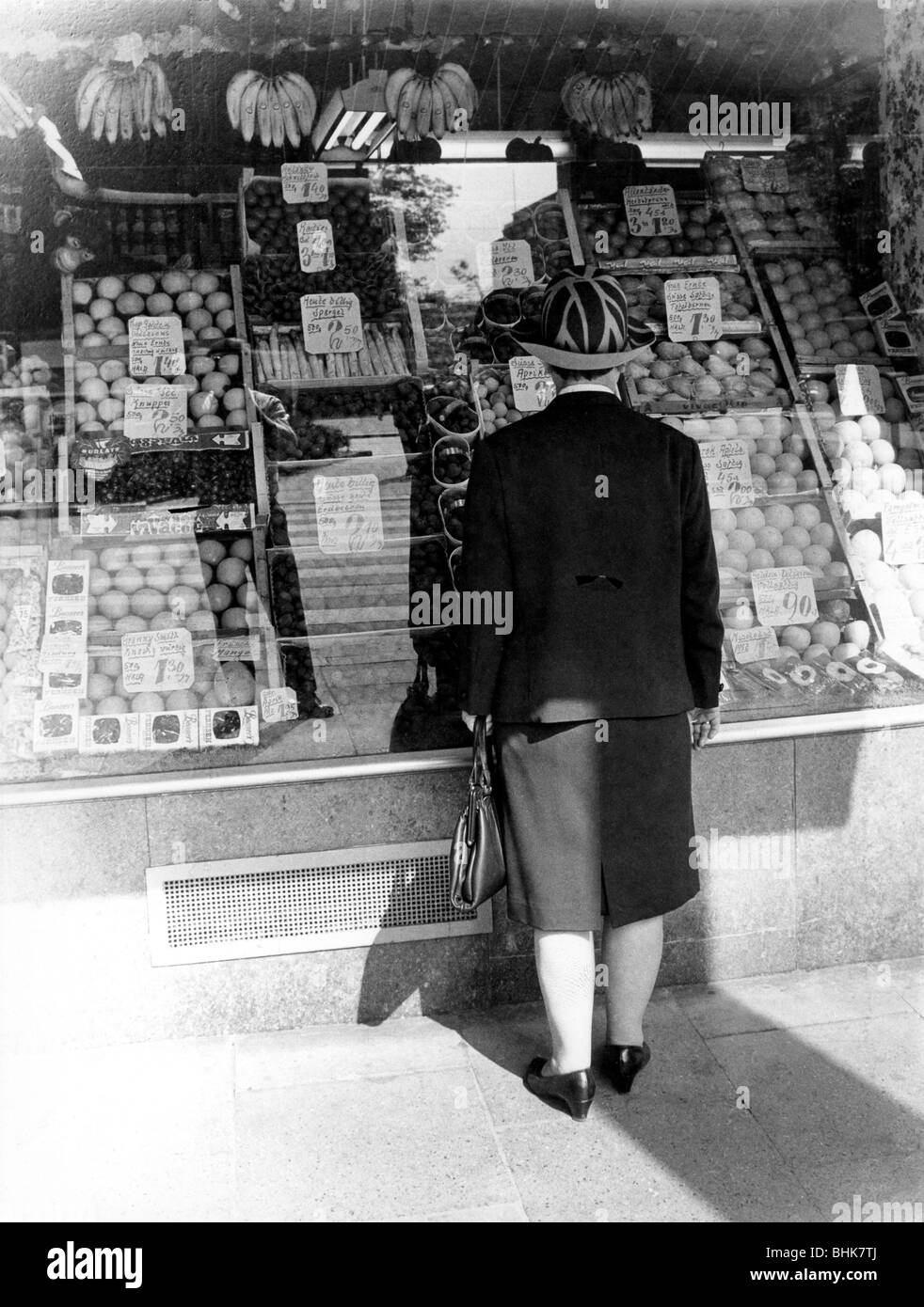 trade, shops, fruits and vegetable shop, customer in front of the ...