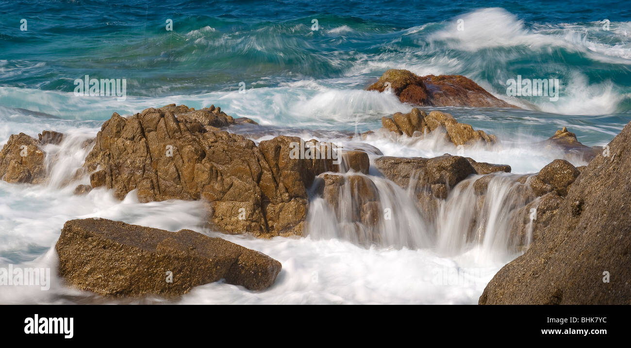 Sea movement hi-res stock photography and images - Alamy