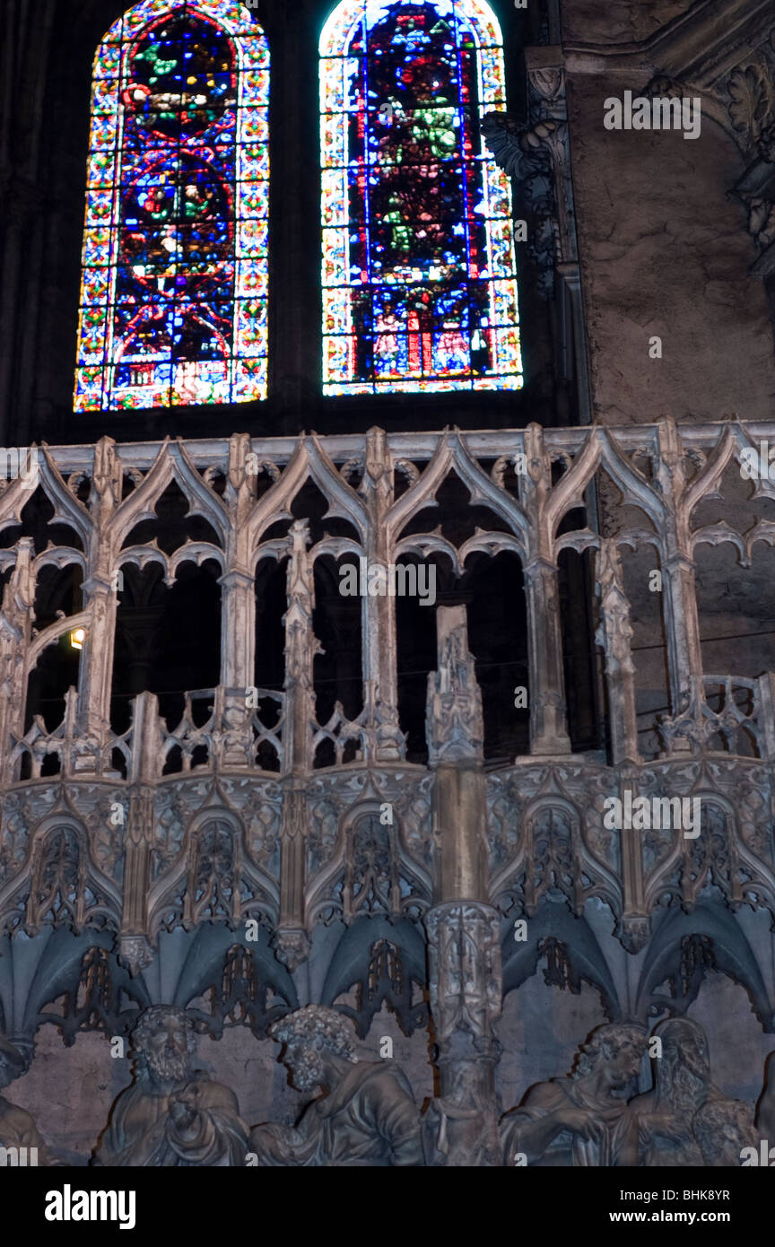 Middle ages stained glass hi-res stock photography and images - Alamy