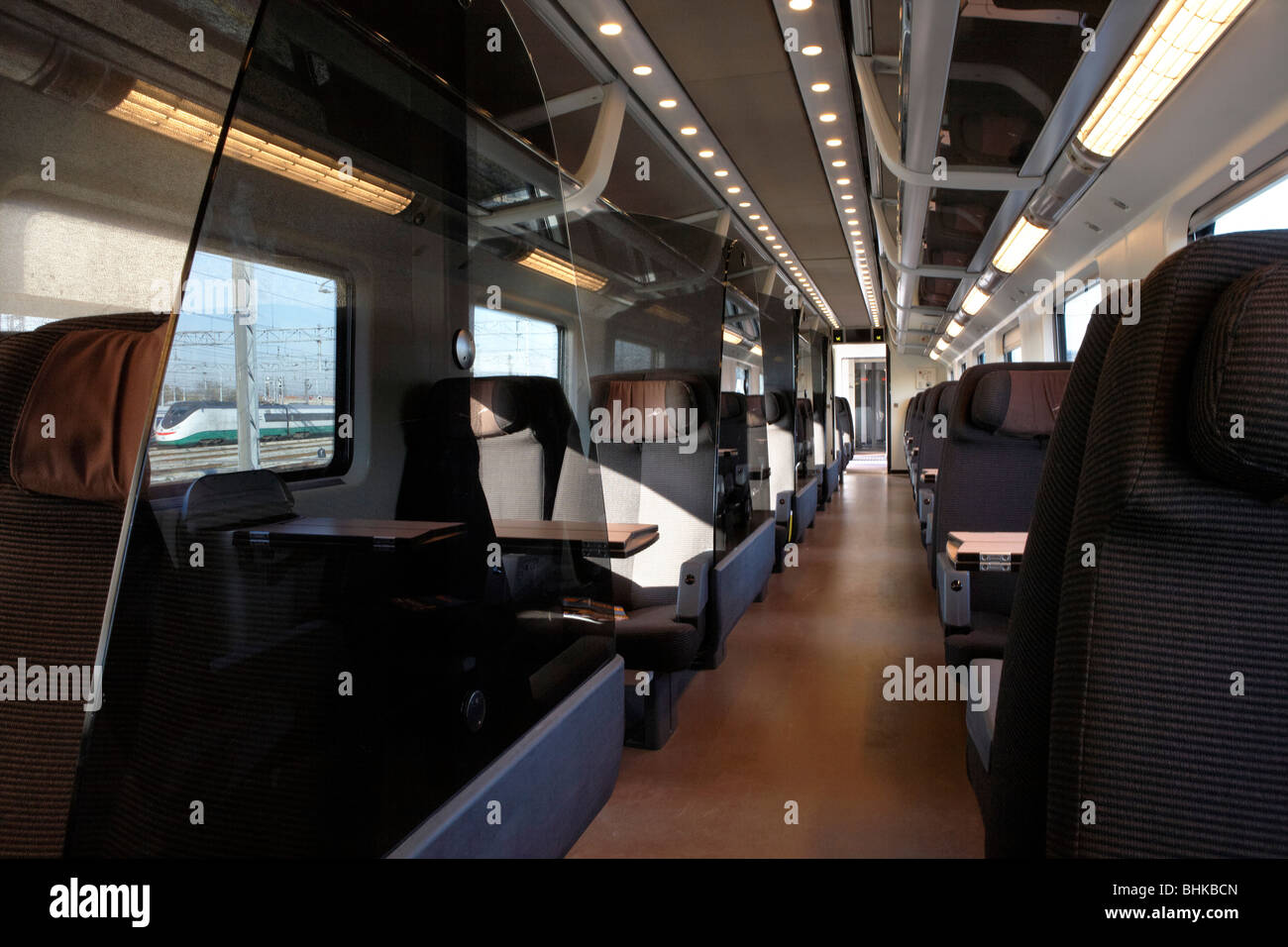 Italian eurostar train hi-res stock photography and images - Alamy