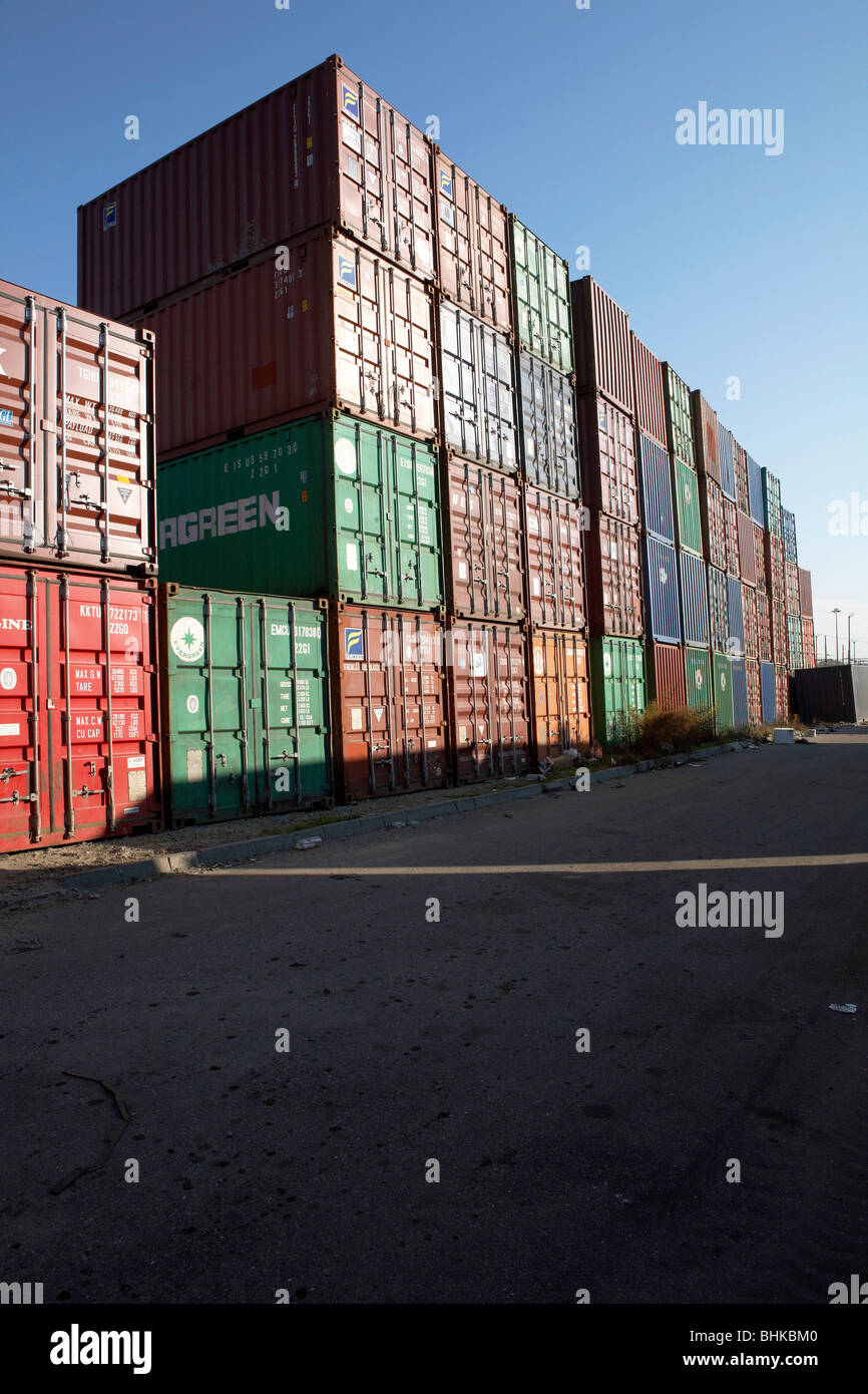 Pile Of Shipping Containers High Resolution Stock Photography and ...