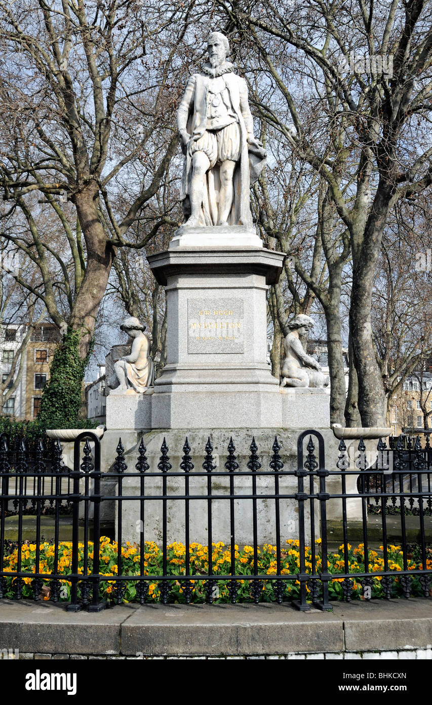 Sir Hugh Myddelton's Statue Islington Green London England UK Stock ...