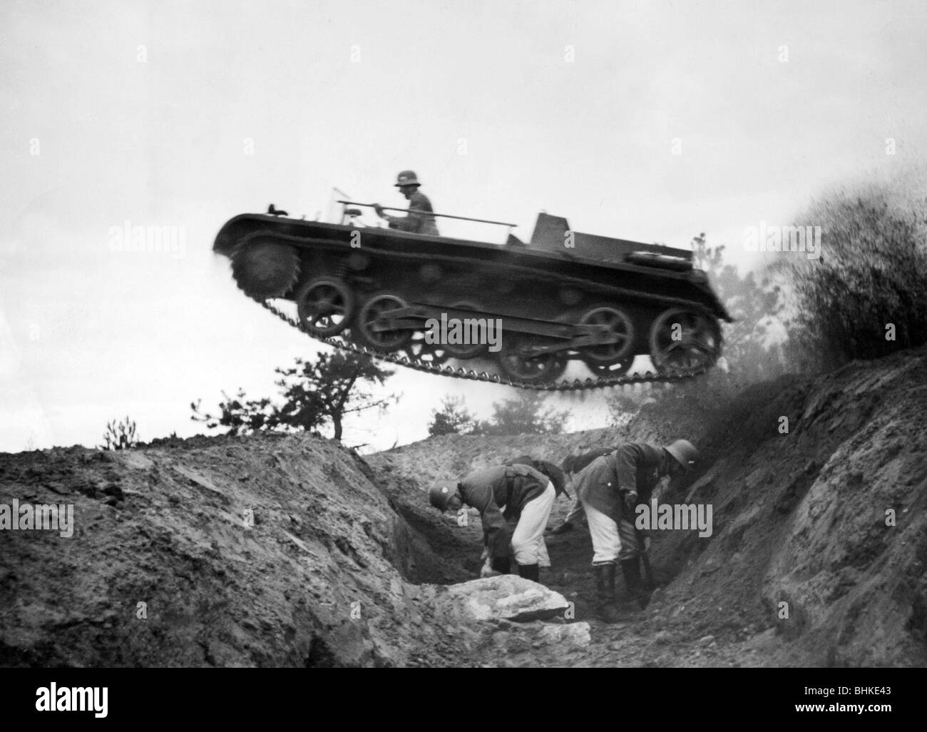 Nazism / National Socialism, military, Wehrmacht, army, German tank ...