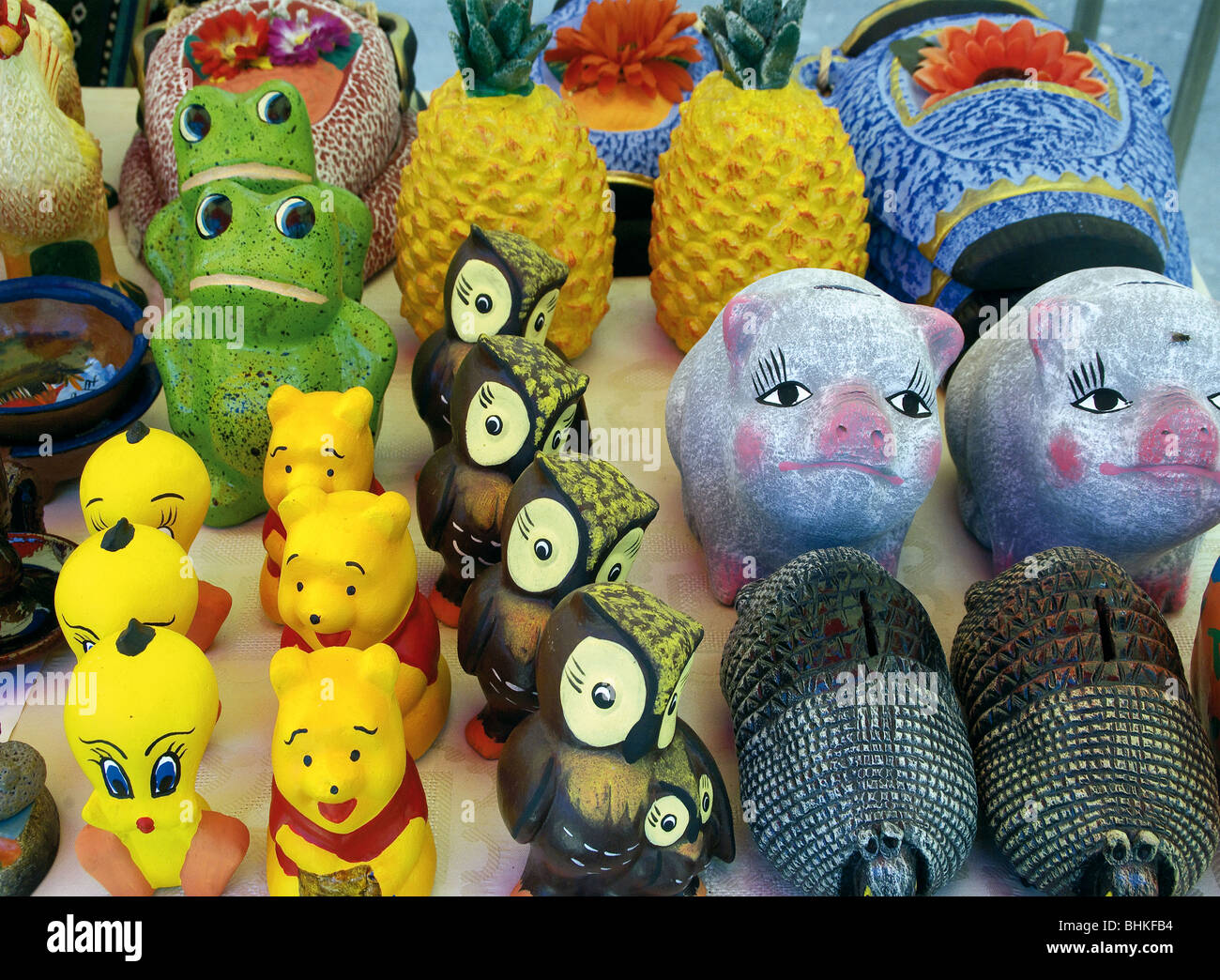 El Salvador. Ilobasco town. Ceramics crafts Stock Photo - Alamy