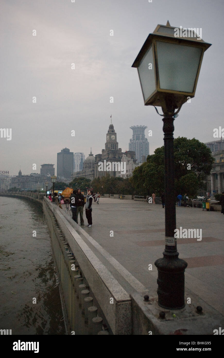 Bund river hi-res stock photography and images - Alamy