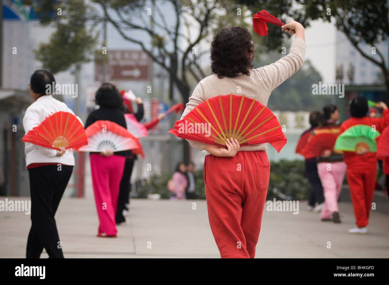 People exercising in china hi-res stock photography and images - Alamy