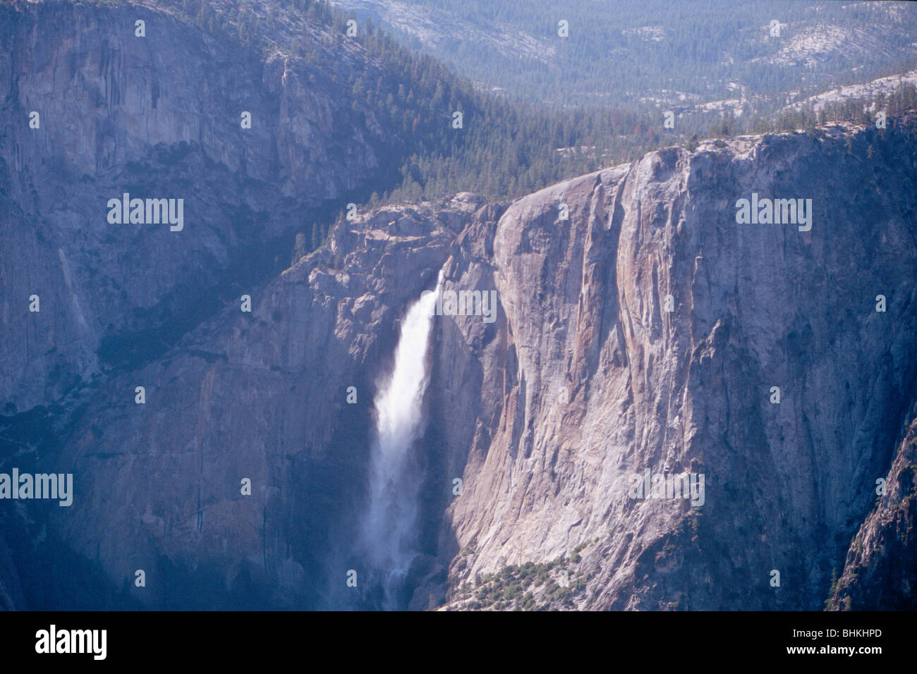 Close Up view of the Upper Yosemite Falls, California Stock Photo - Alamy
