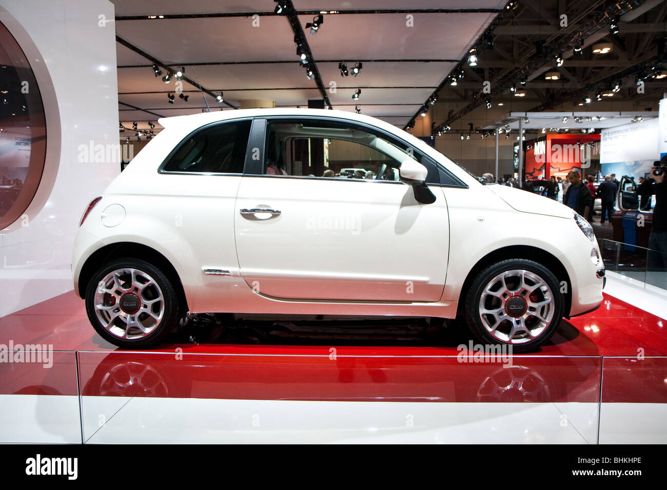 "Fiat 500" "side view Stock Photo - Alamy