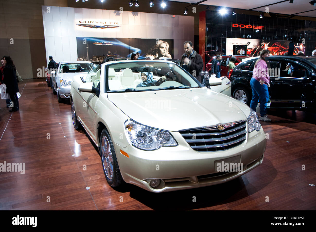 "Chrysler Sebring" Convertible Stock Photo - Alamy