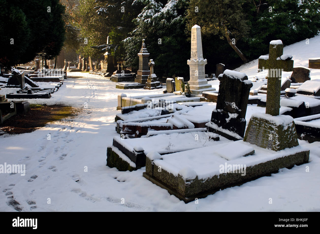 London Road Cemetery with snow, Coventry, West Midlands, England, UK ...