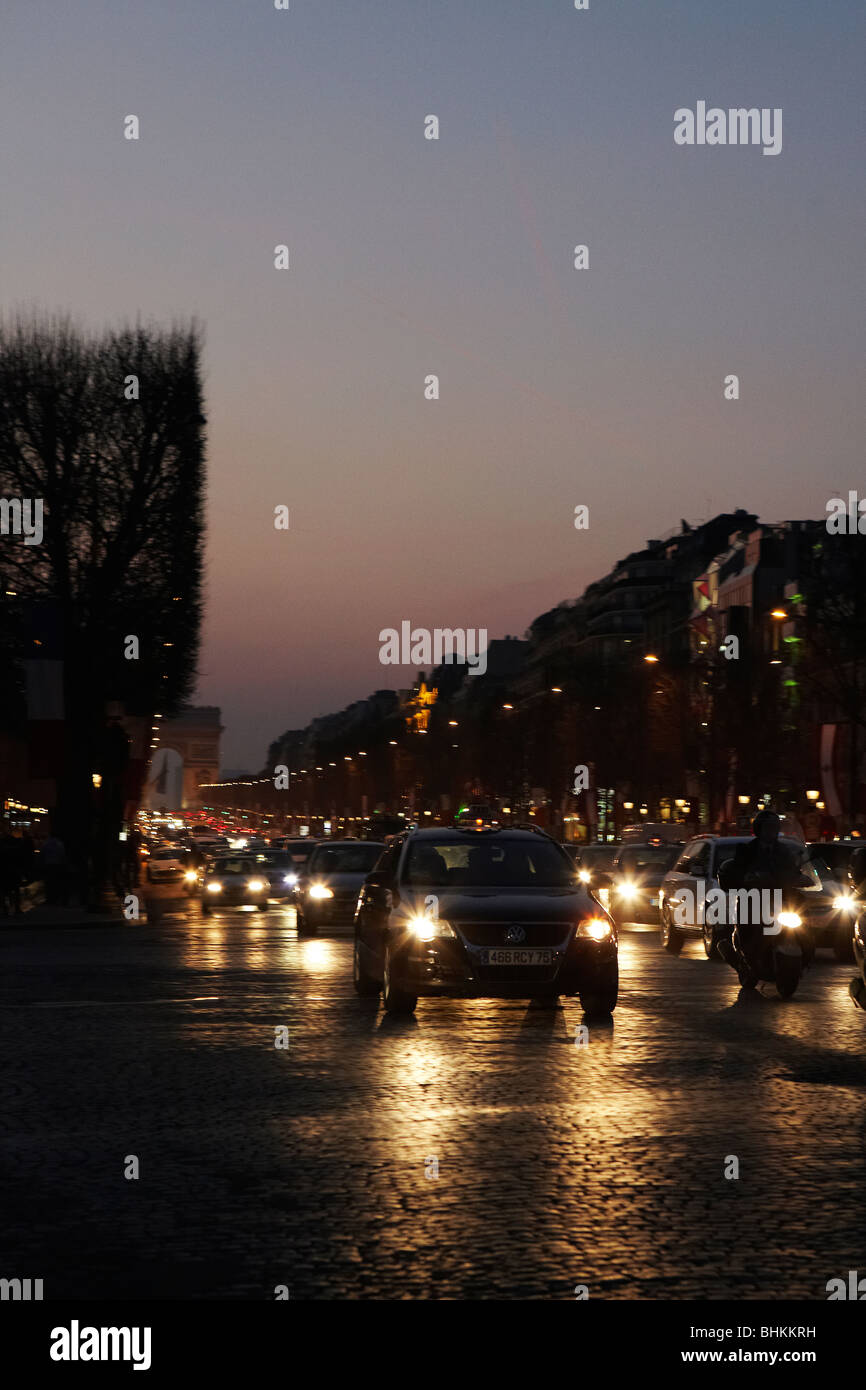 Paris rush hour hi-res stock photography and images - Alamy