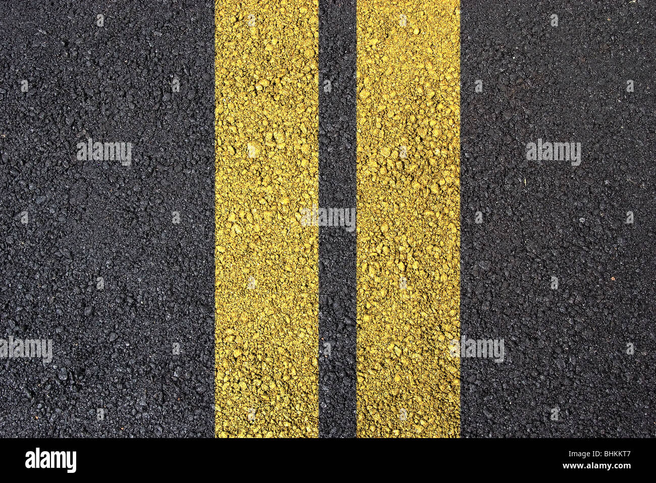 Yellow Divider Line High Resolution Stock Photography and Images - Alamy