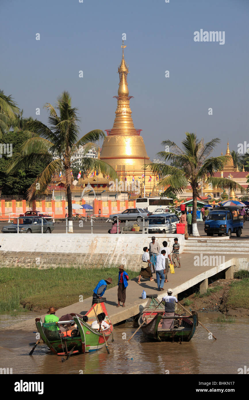 Myanmar, Burma, Yangon, Rangoon, boats on Yangon River, people ...