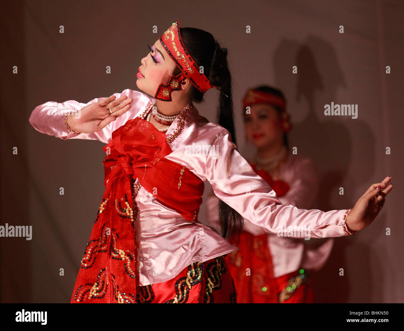 Myanmar, Burma, Yangon, Rangoon, classical dancer Stock Photo - Alamy