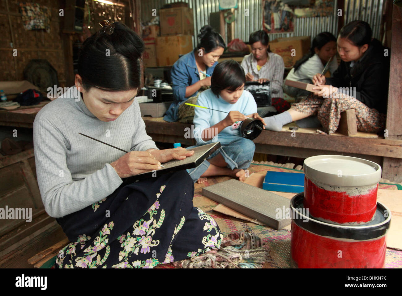 Myanmar, Burma, Bagan, Myinkaba, lacquerware workshop Stock Photo - Alamy