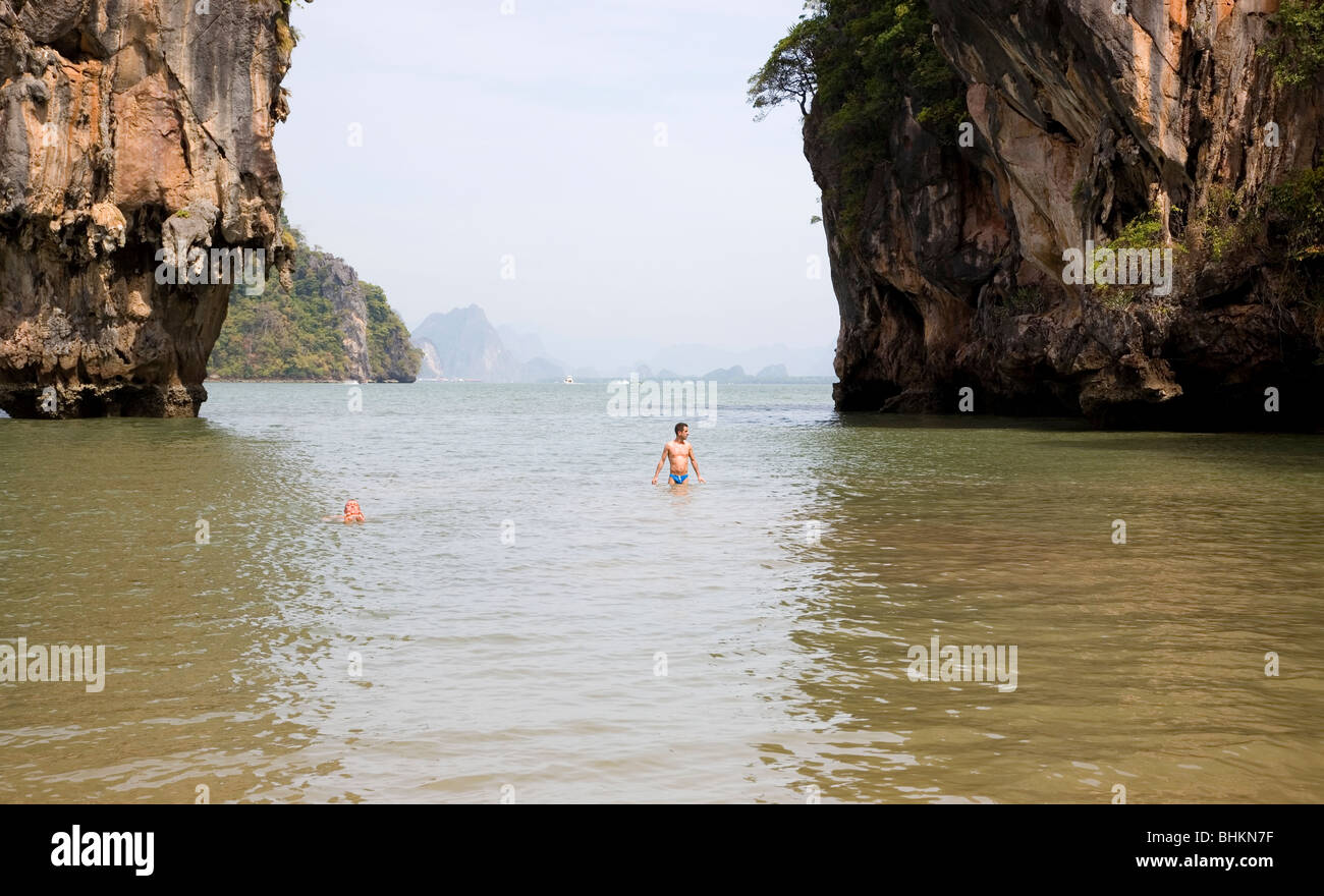 Speedo man hi-res stock photography and images - Alamy