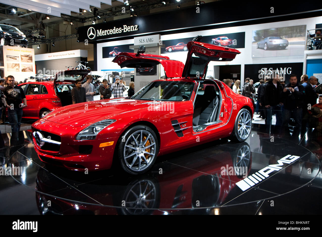 Mercedes sls hi-res stock photography and images - Alamy