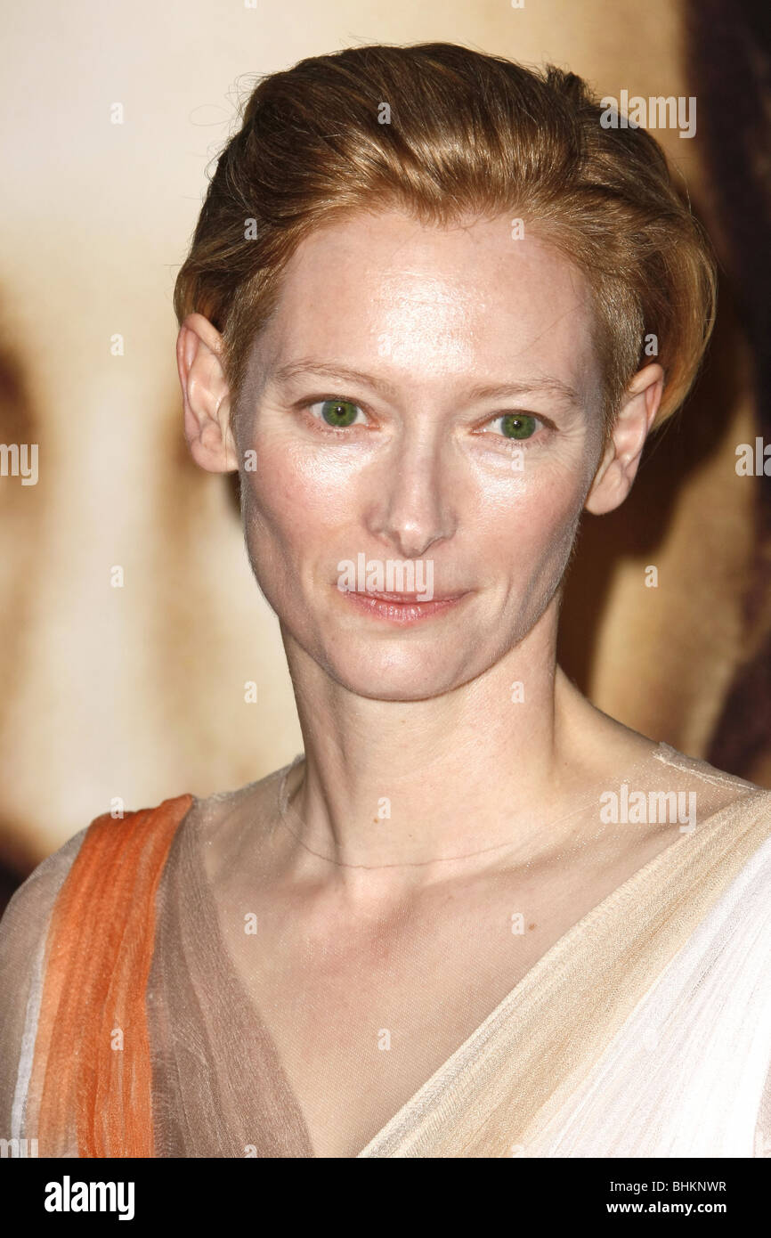 TILDA SWINTON THE CURIOUS CASE OF BENJAMIN BUTTON LOS ANGELES PREMIERE ...