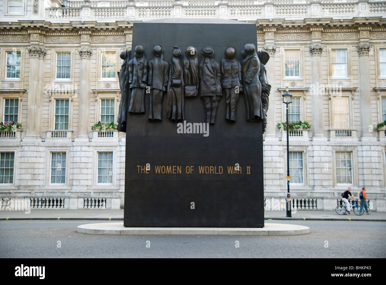 The national monument to the women of world war ii hi-res stock ...