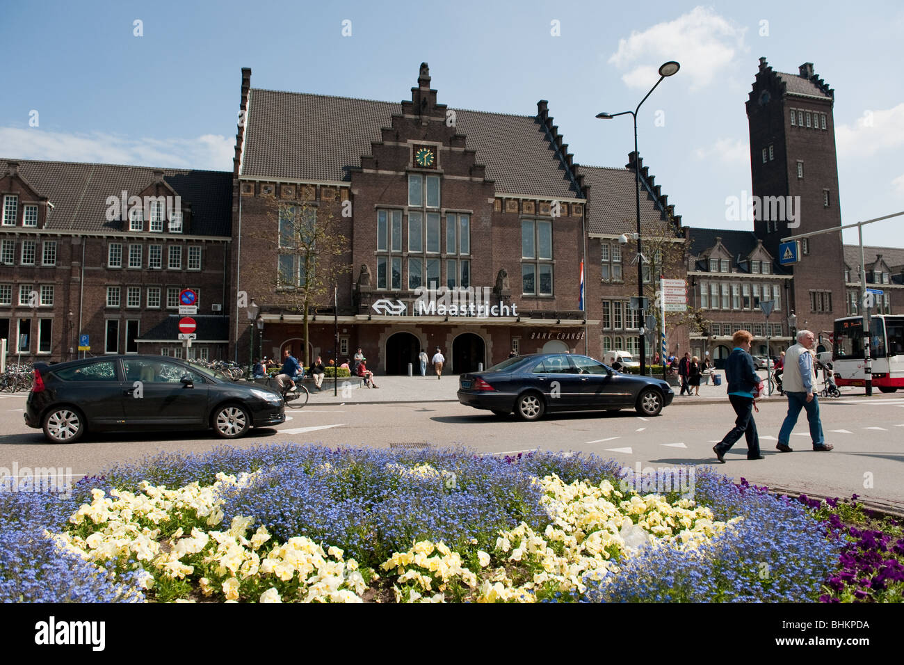 railway station Maastricht Stock Photo - Alamy