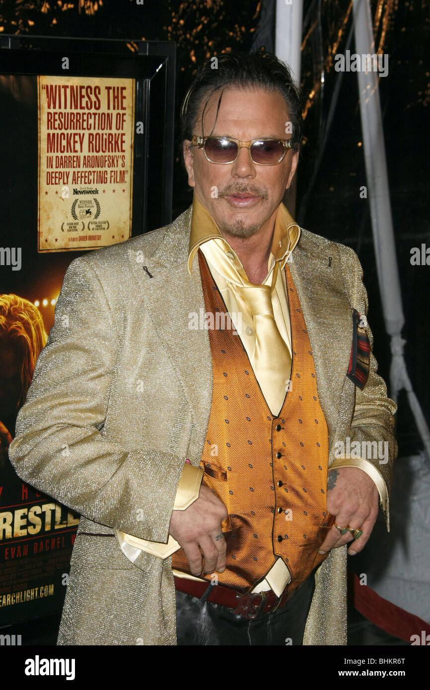 MICKEY ROURKE THE WRESTLER LOS ANGELES PREMIERE BEVERLY HILLS LOS ...
