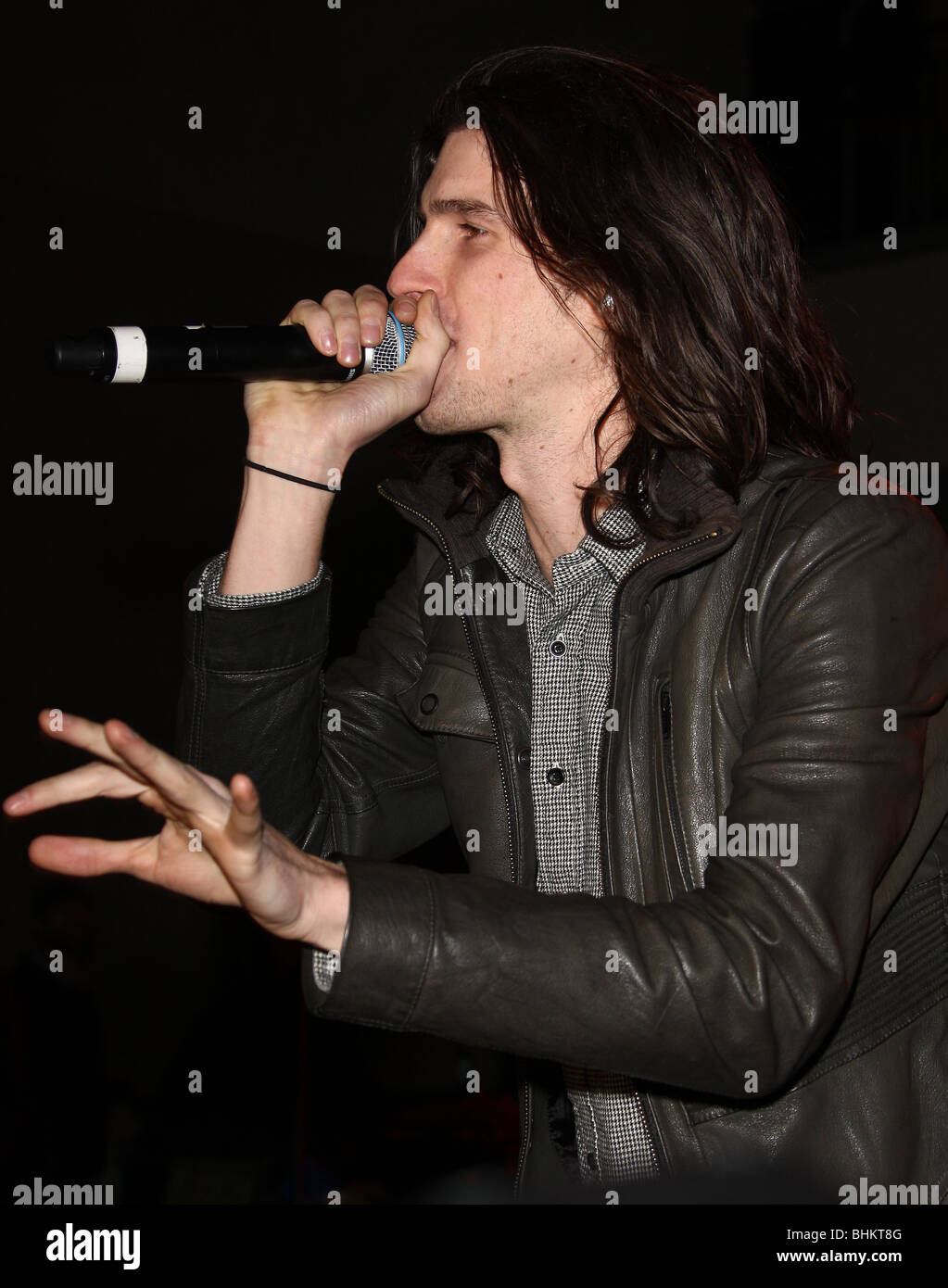 NATHANIEL MOTT ALICE IN WONDERLAND GREAT BIG ULTIMATE FAN EVENT ...