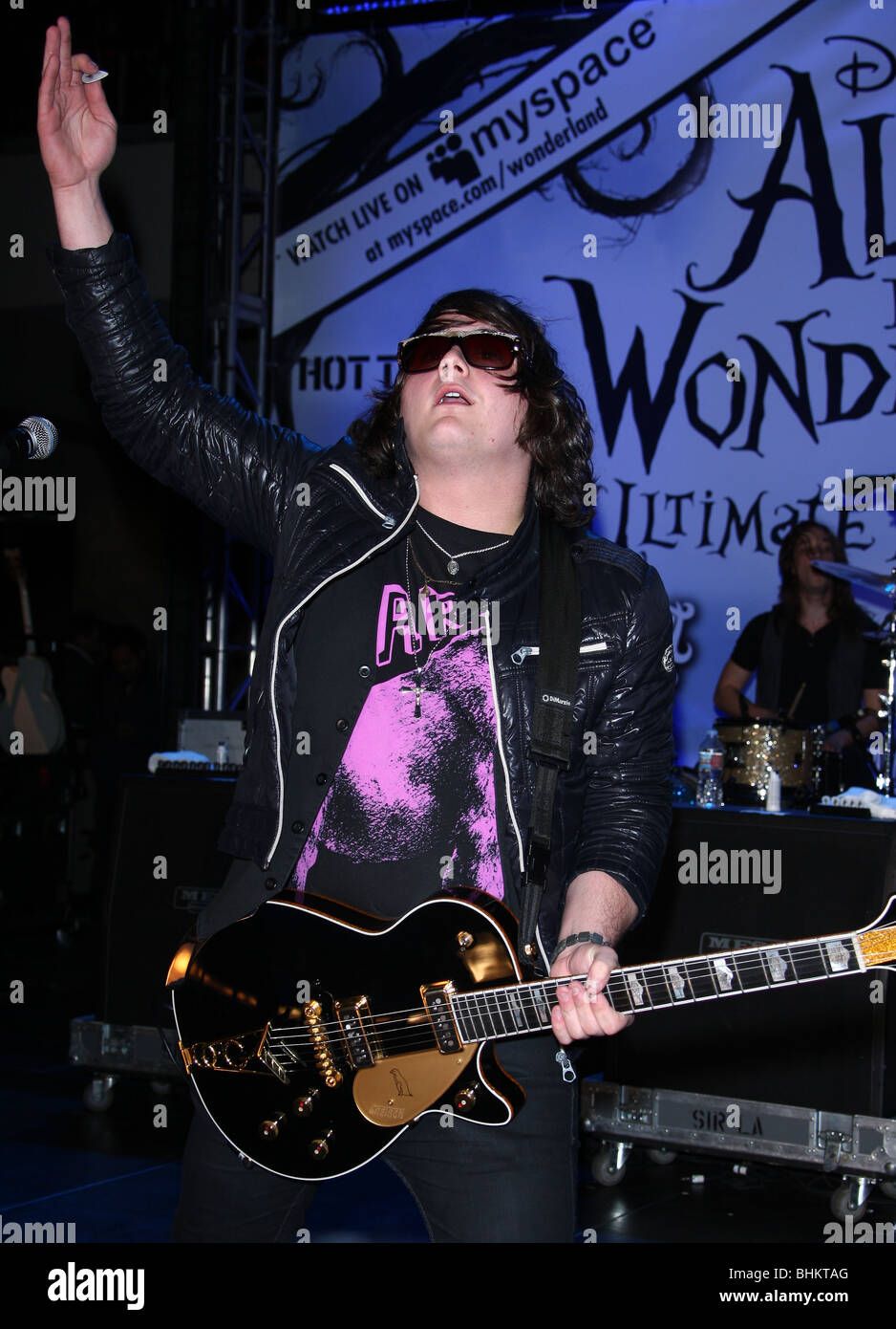 MASON MUSSO ALICE IN WONDERLAND GREAT BIG ULTIMATE FAN EVENT HOLLYWOOD ...