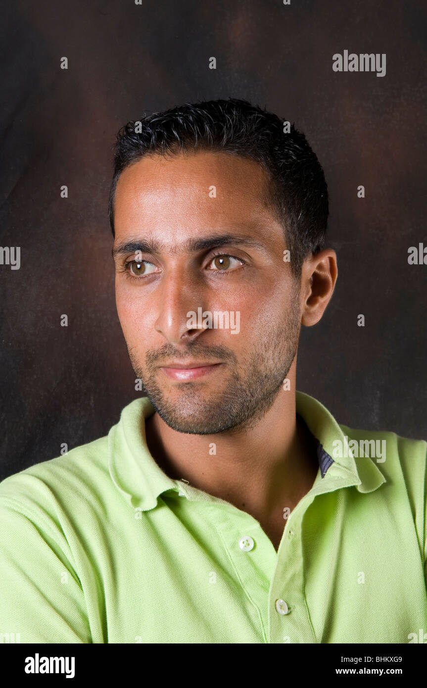 Young arab 18 to 24 years hi-res stock photography and images - Alamy