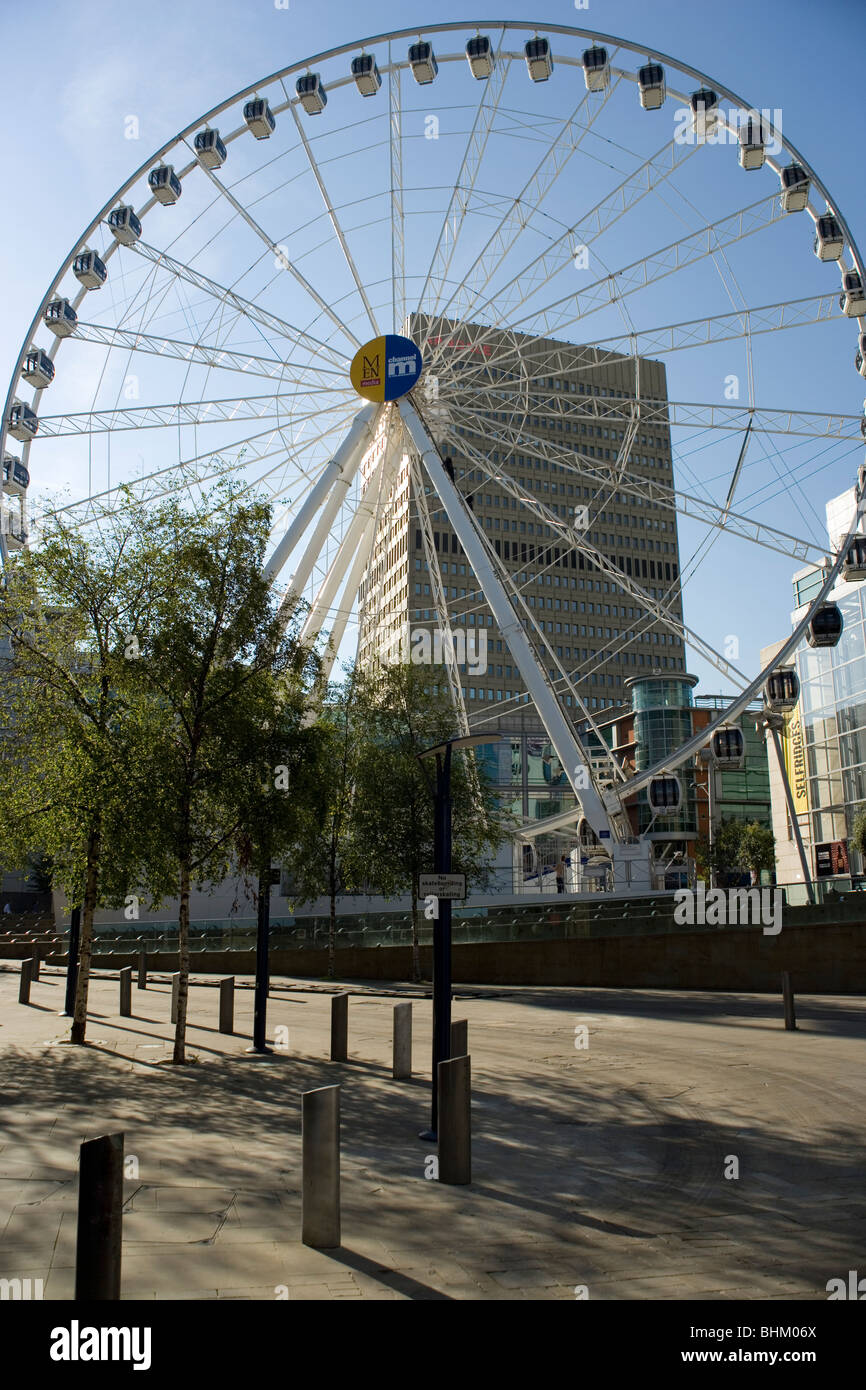 Manchester exchange square arndale hi-res stock photography and images ...