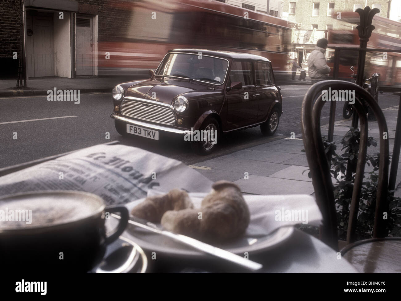 30th Anniversary Mini 1990 parked outside a coffee bar in Camden Town ...