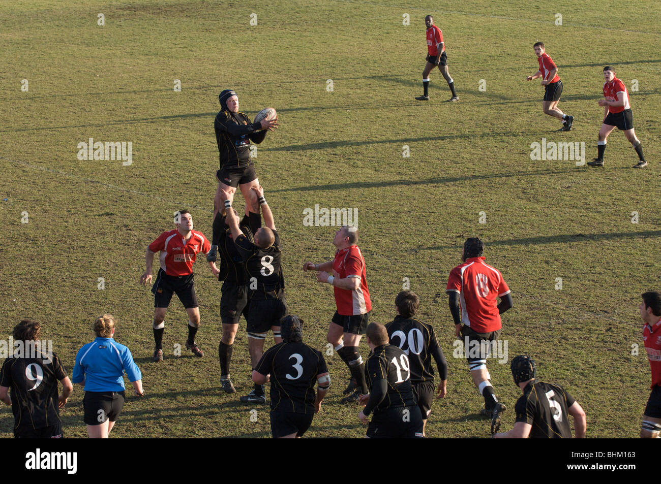 Win line out ball hi-res stock photography and images - Alamy