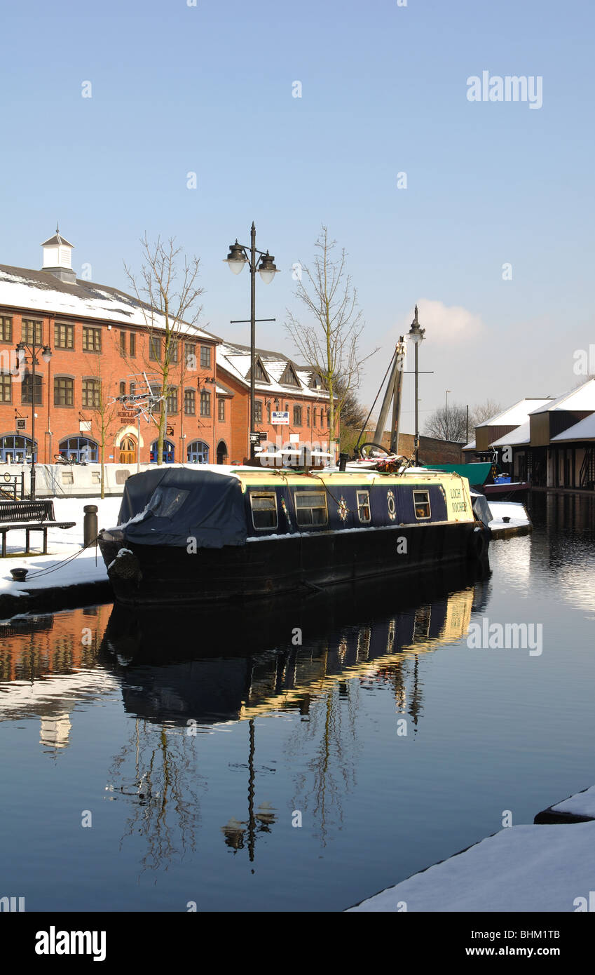 Coventry Canal In Coventry Canal High Resolution Stock Photography and ...