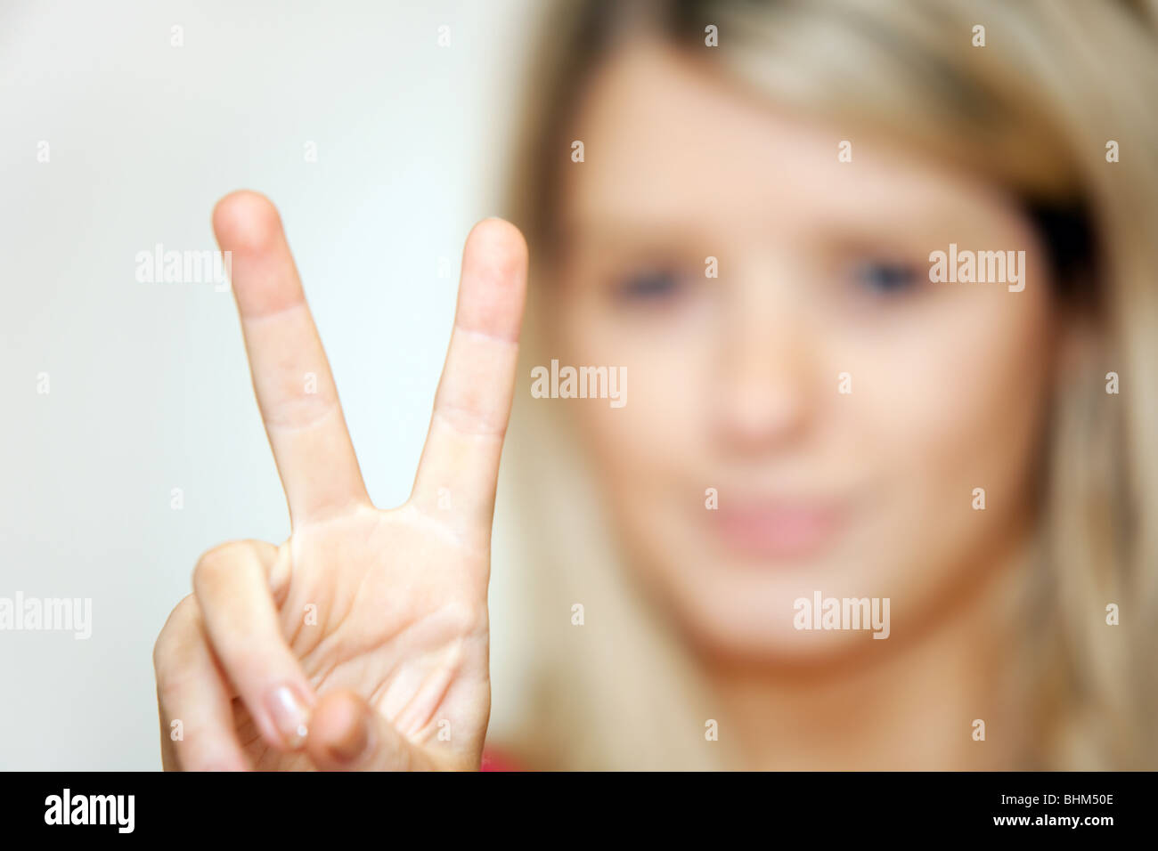 Victory sign hi-res stock photography and images - Alamy