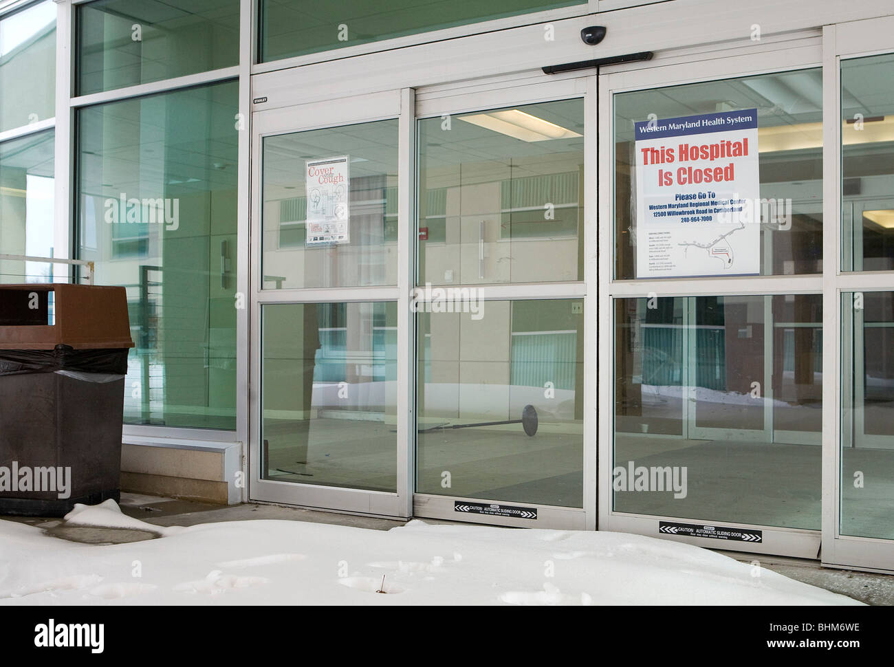 Closed hospital us hi-res stock photography and images - Alamy