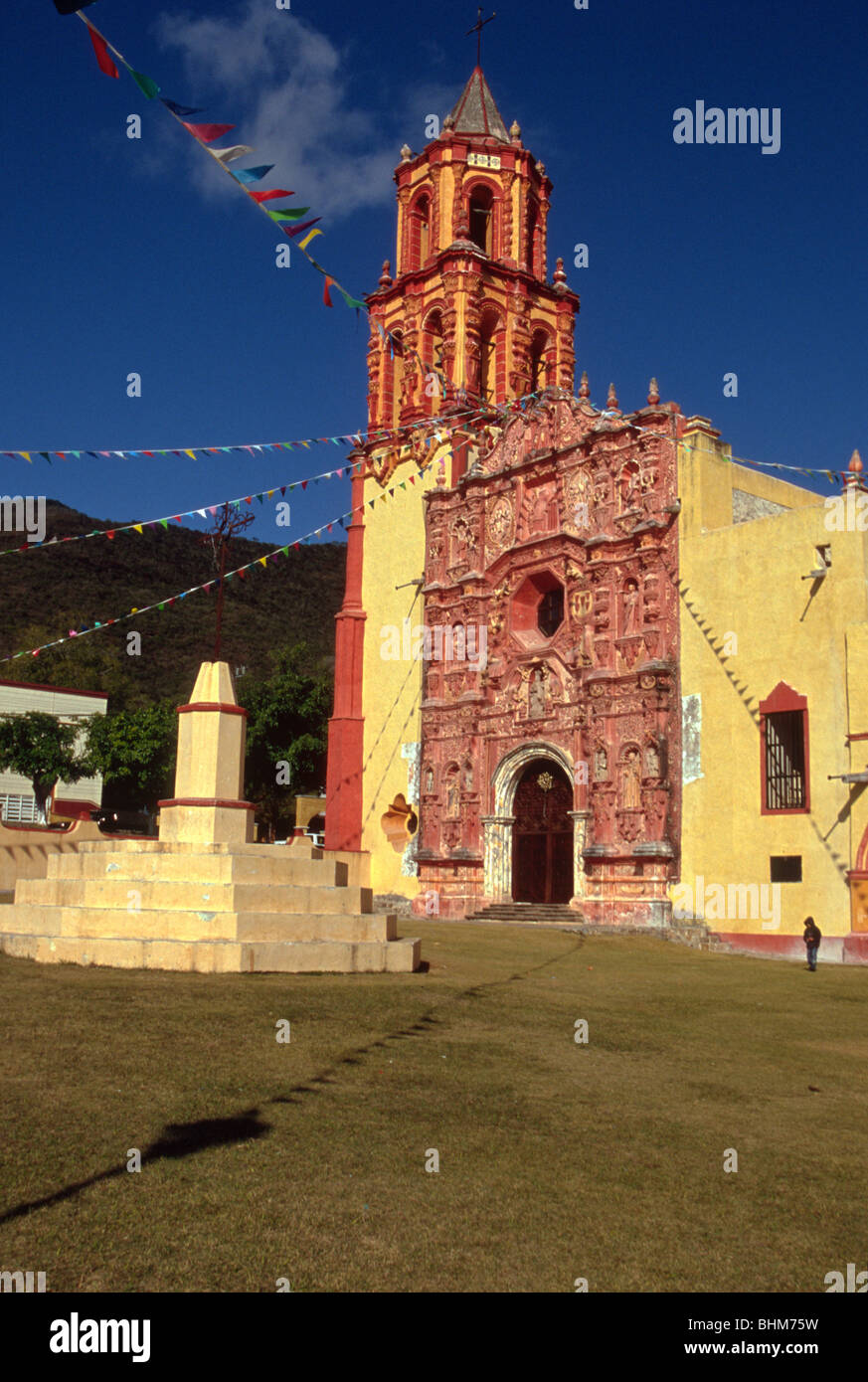 Landa mission one five sierra hi-res stock photography and images - Alamy