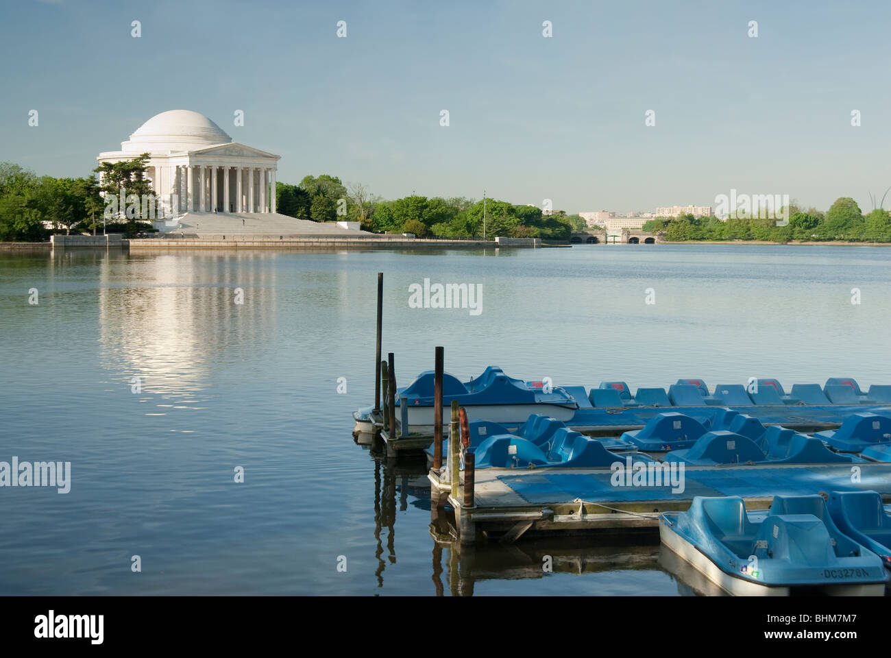 Tidal basin monuments hi-res stock photography and images - Alamy