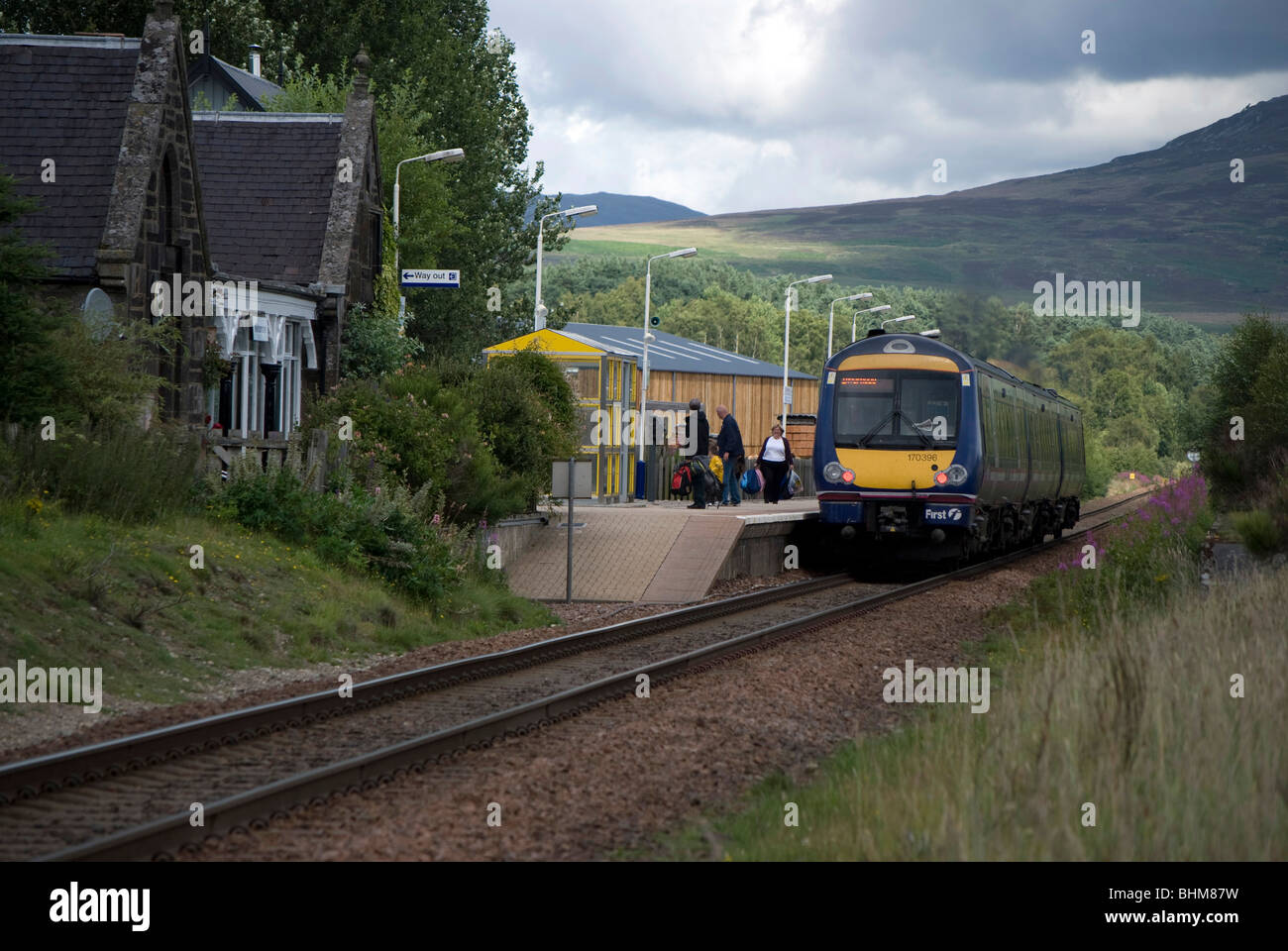 Newtonmore railway station hi-res stock photography and images - Alamy