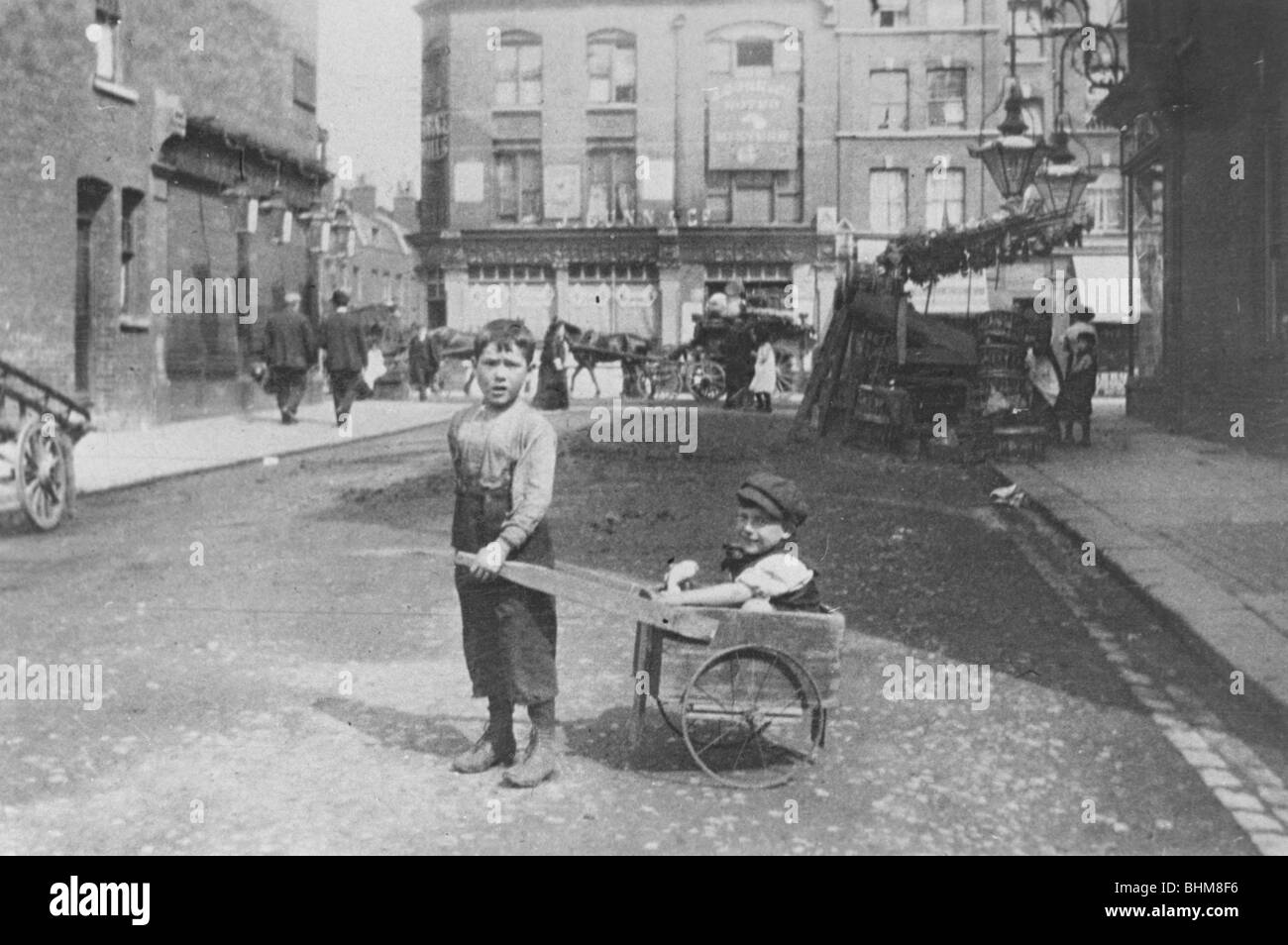 London Poverty 19th Century Stock Photos & London Poverty 19th Century ...