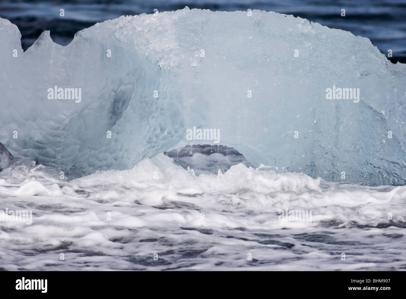 Ice cubes at the beach below Jokulsarlon, Iceland Stock Photo - Alamy