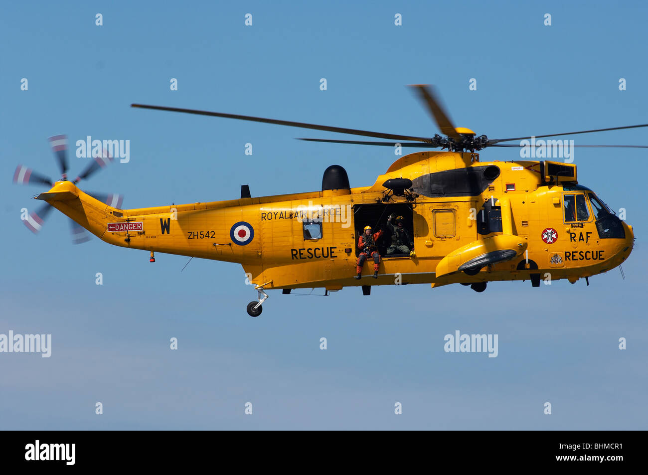 Air sea rescue crew hi-res stock photography and images - Alamy