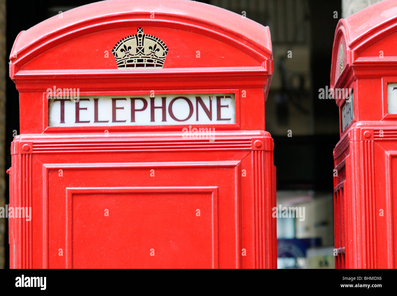 Red old-fashioned telephone box Stock Photo - Alamy