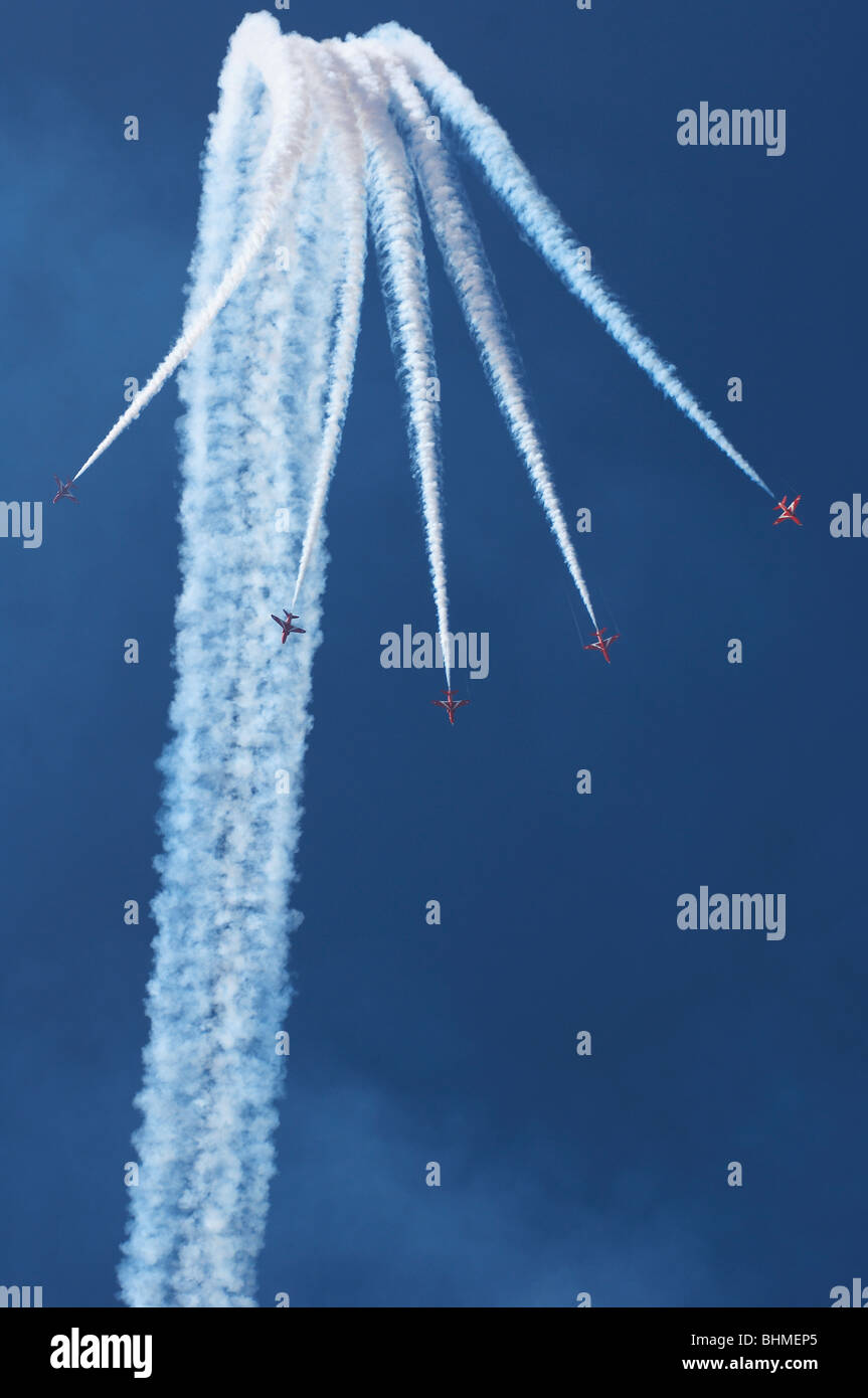 red arrows fly flight display Stock Photo - Alamy