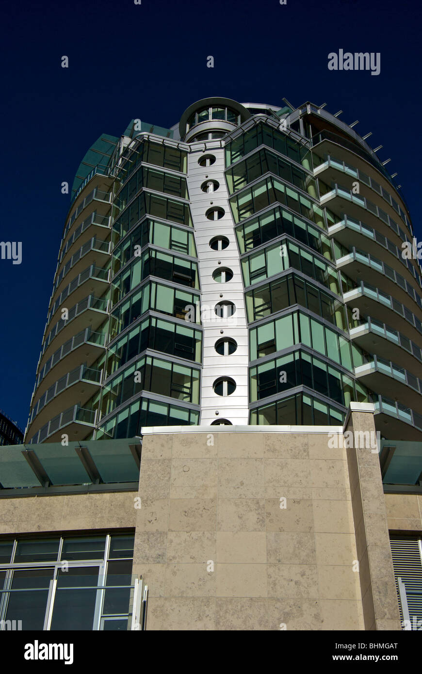 Twisted condominium building hi-res stock photography and images - Alamy