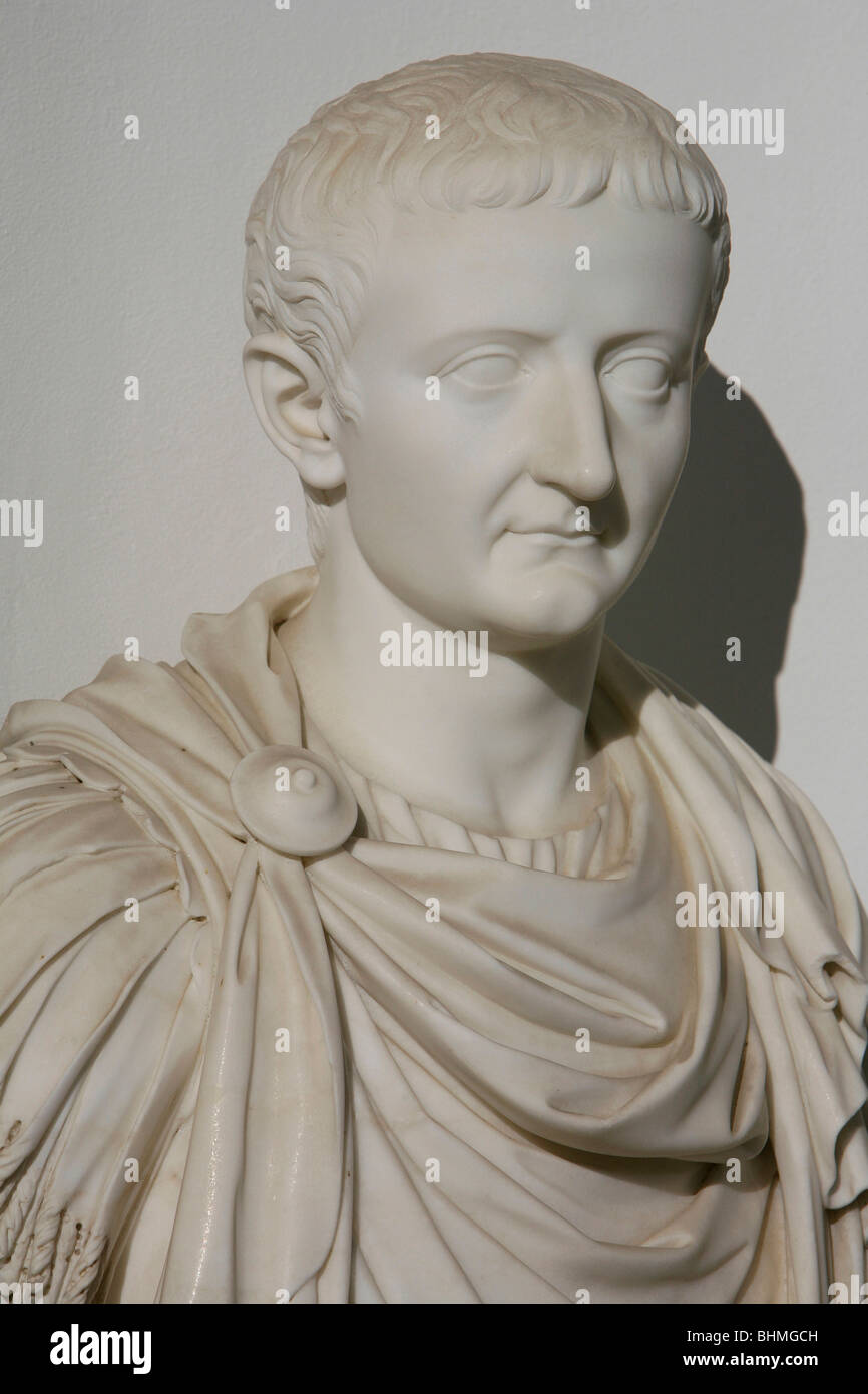 Statue of Rome's first emperor Augustus at the palace of Tsar Pavel ...