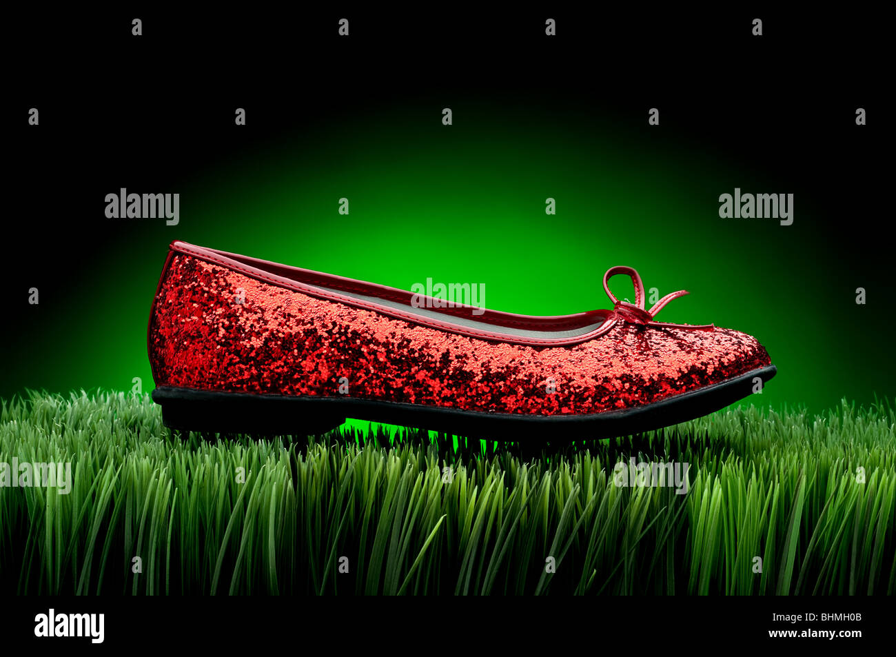Fade fading graduated hi-res stock photography and images - Alamy