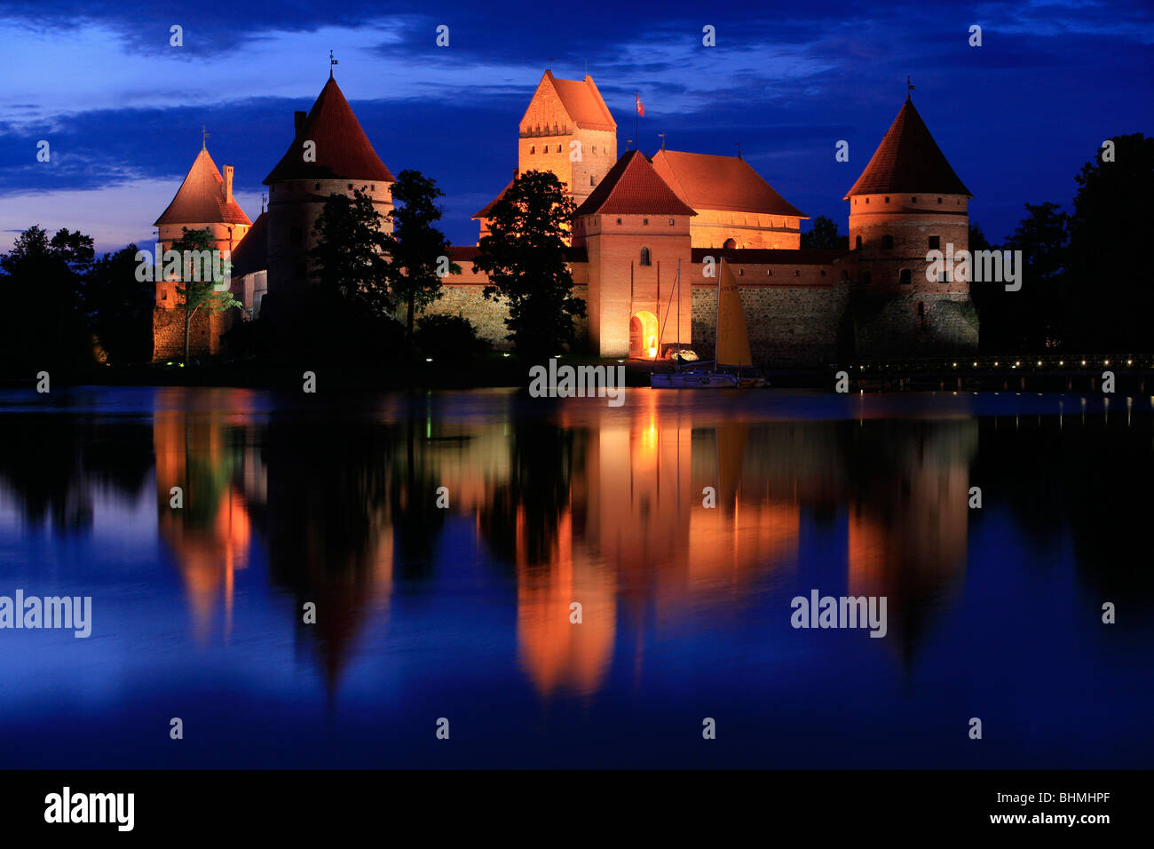 The 14th-century Trakai Island Castle on the shores of Lake Galvé in ...