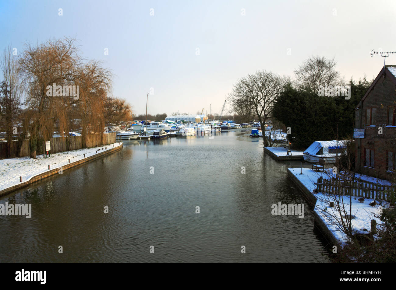 River Ant downstream of Wayford Bridge, Smallburgh, near Stalham ...