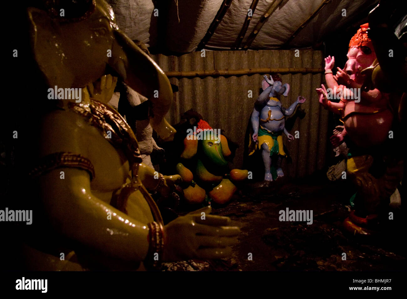 ganesh mud sculpture hi-res stock photography and images - Alamy