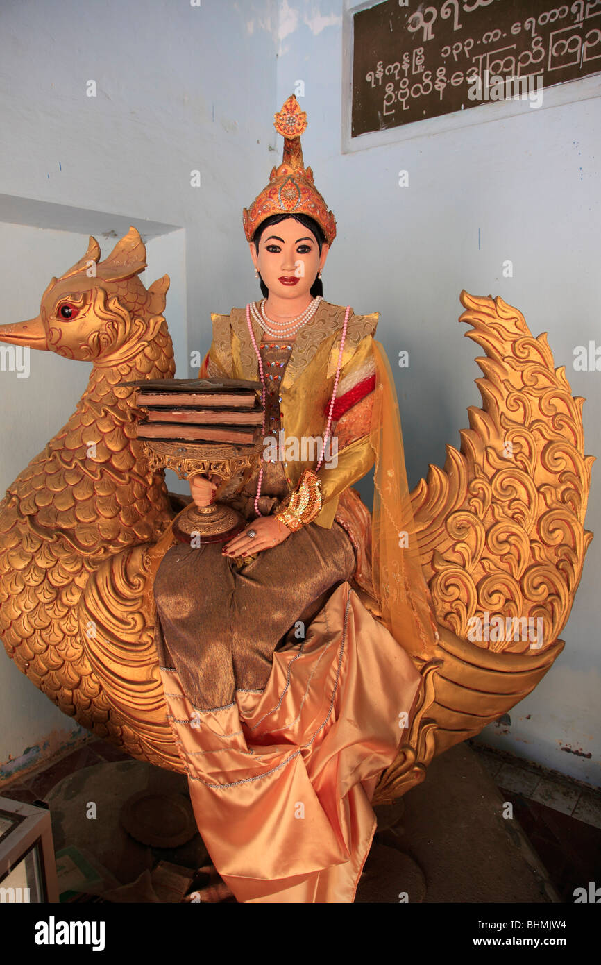 Myanmar, Burma, Bagan, Myinkaba, Manuha Pagoda, hintha statue Stock ...